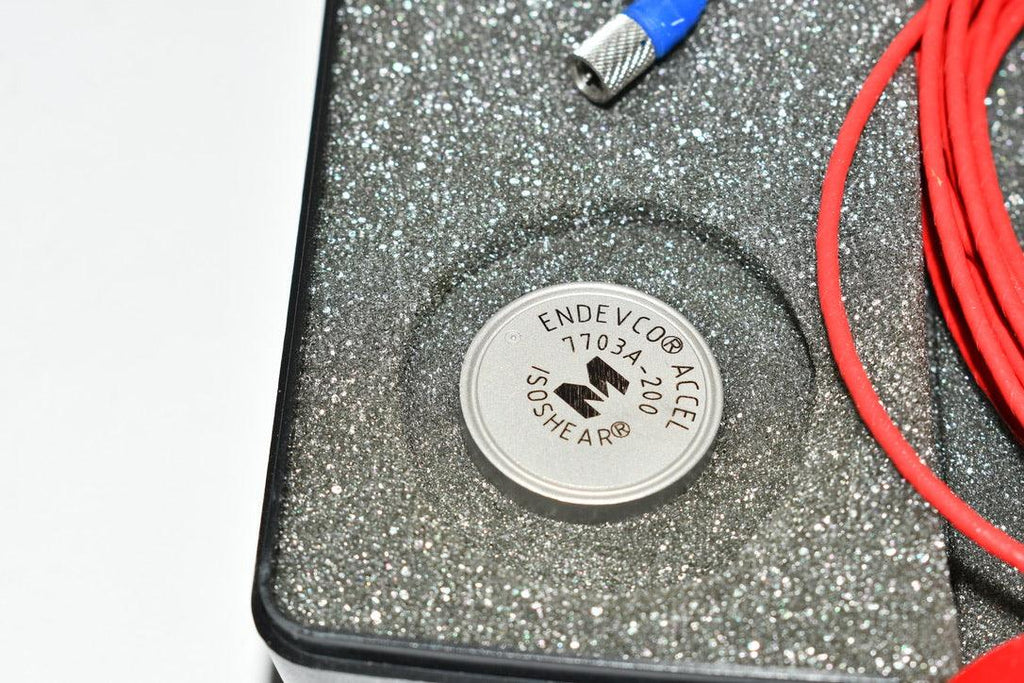 NEW Piezoelectric 7703A-200 Accelerometer Acceleration Sensor 201.8 pC ...