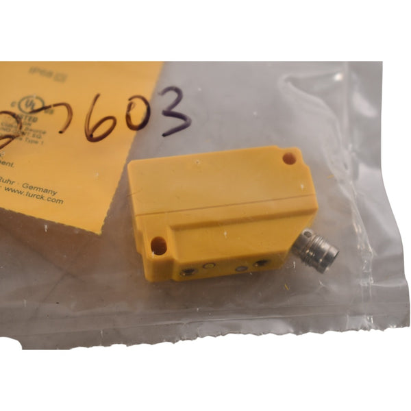 NEW Turck BI5U-Q12-AP6X2-V1131 Inductive Proximity Sensor UPROX 5mm Se