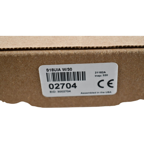 NEW Banner Engineering S18UIA W/30 Analog S18U Straight Series: Proxim ...