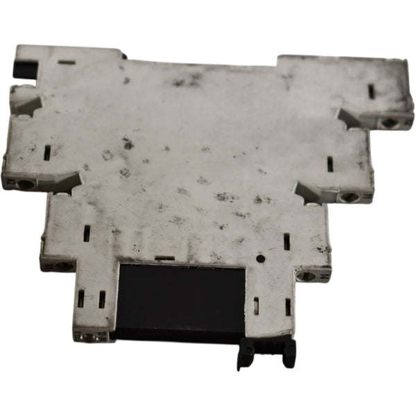 Allen-Bradley 700-HLT1Z Terminal Block w/ 700-TBS24 Relay 24VDC
