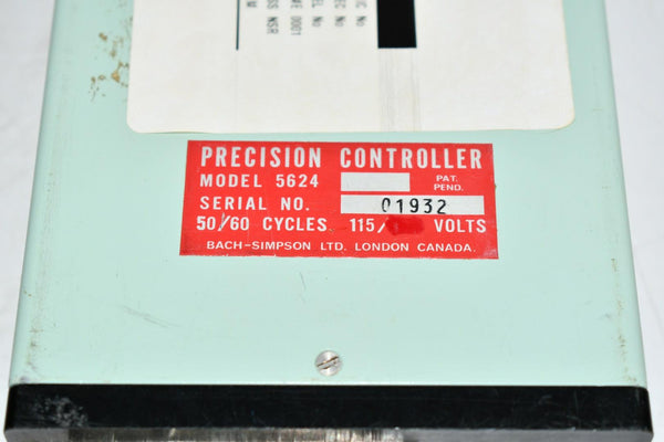 BACH-SIMPSON 5624 Precision Controller Vertical 0-350 F 115V Temperatu ...