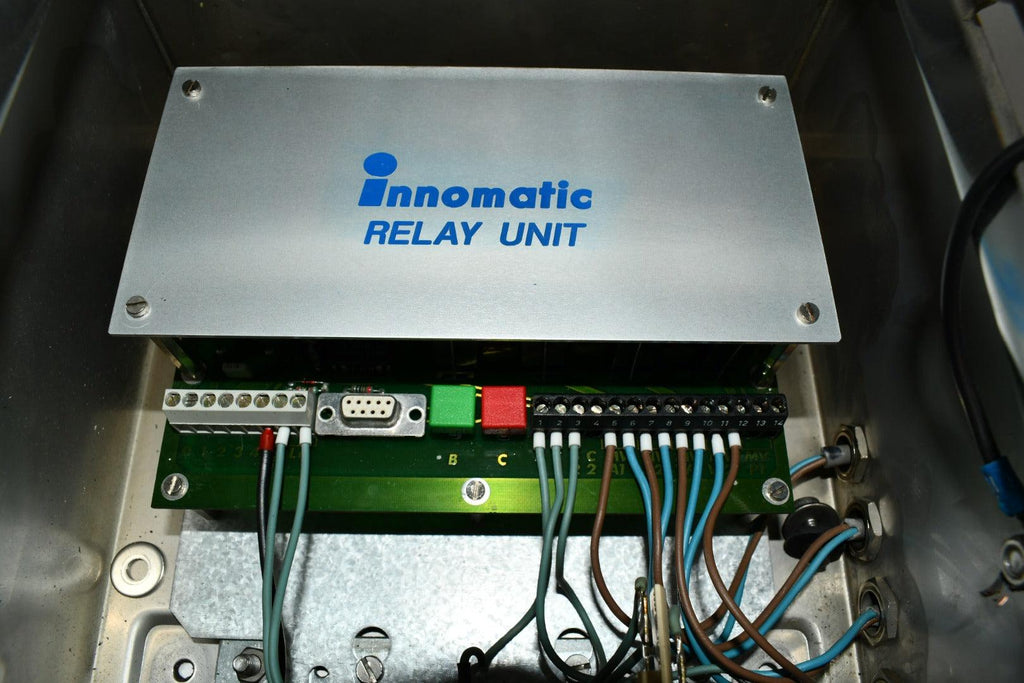 Innomatic RLM-2 Relay Unit w/ Enclosure – VB Industrial Supply