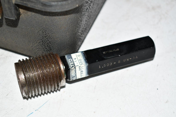 Johnson Gage 1.500-8 UN-3A Digital External Thread Gaging Comparator I ...