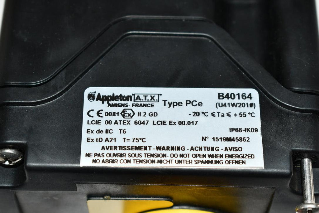 NEW Appleton B40164 Pushbutton Switch Stop Switch U41W201