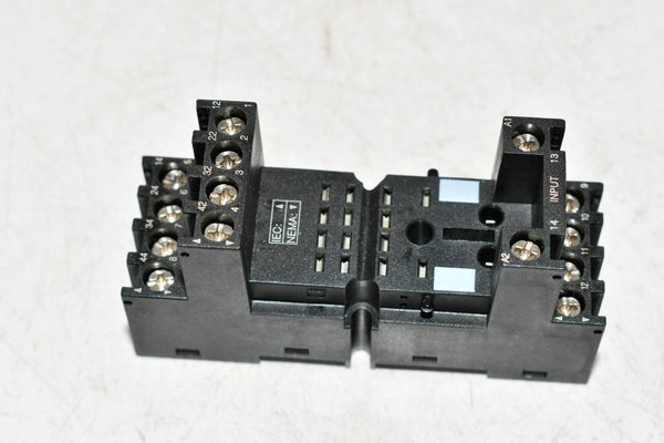 NEW Schneider Electric RXZE2M114M Relay Socket,14 Pin,4 Pole,10A,250V,