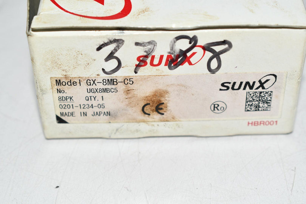 NEW Sunx GX-8MB-C5 M8 threaded inductive shielded proximity sensor