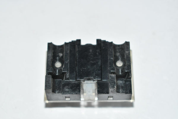 Allen-Bradley 800T-XD2 Series D Contact Shallow Block Missing Screw ...