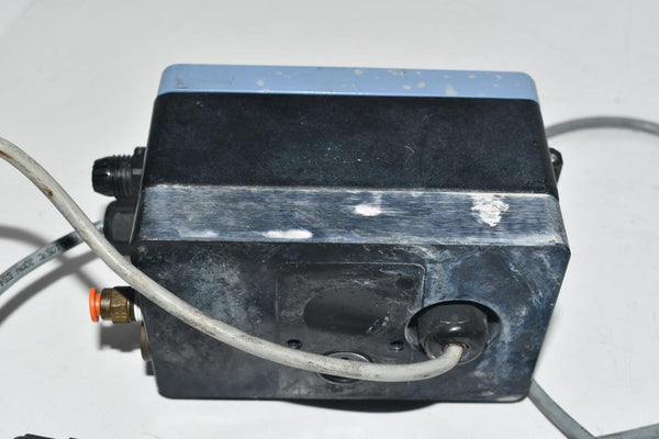 Burkert 00449105 Side Control 1067 Positioner Single Acting Fluid Cont ...