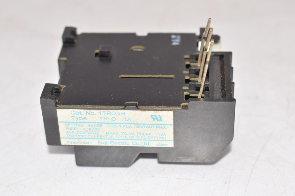Fuji Electric 1TR0AH Overload Relay Switch 300VAC Max