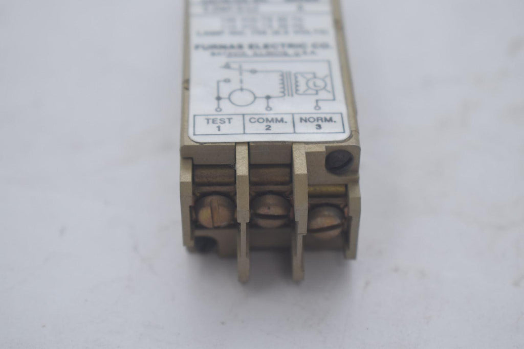 Furnas Oil Tight Pilot Light Dual Input Red 52MA5G2 Transformer Type ...