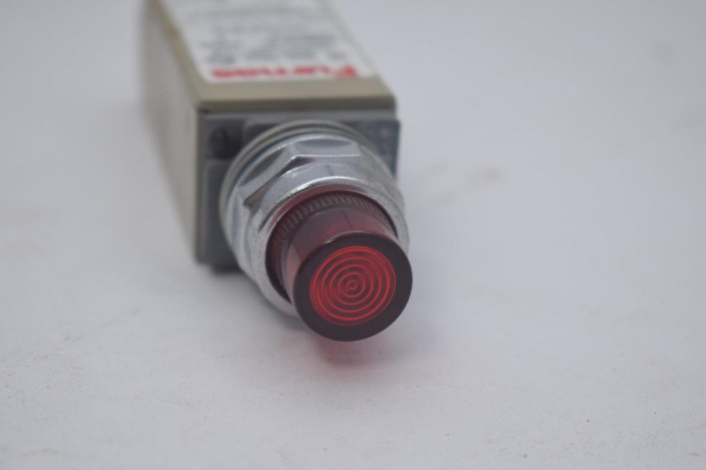 Furnas Oil Tight Pilot Light Dual Input Red 52MA5G2 Transformer Type ...