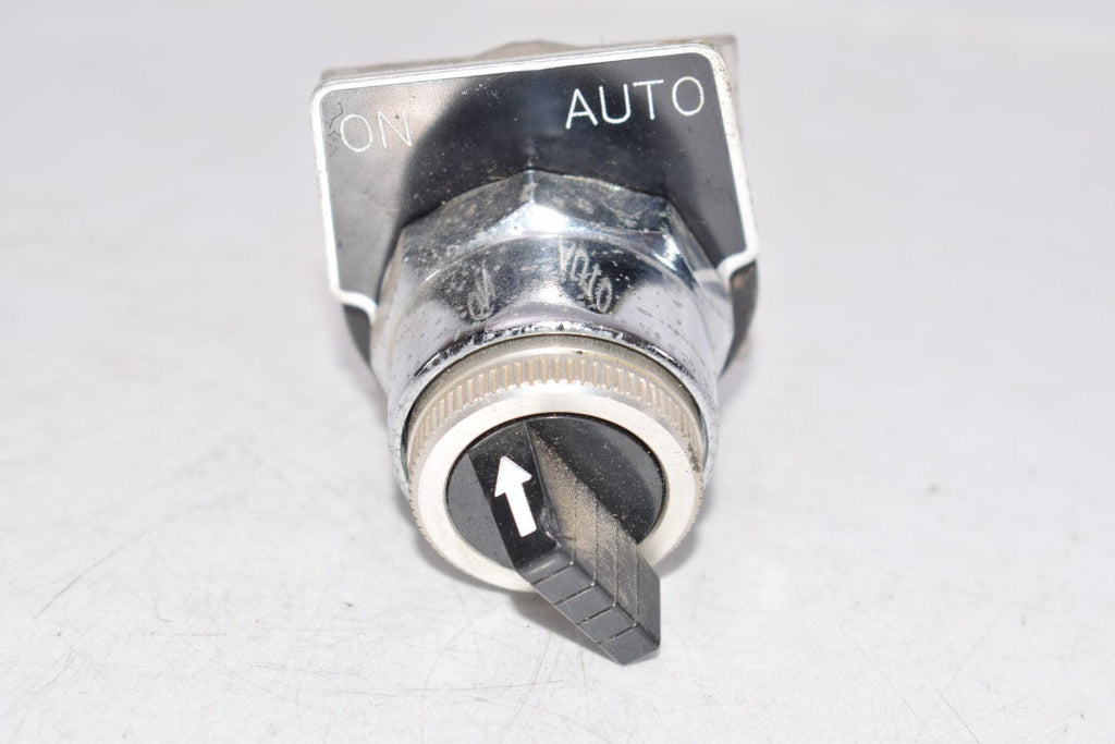 General Purpose 2 Position Selector Switch On, Auto – VB Industrial Supply