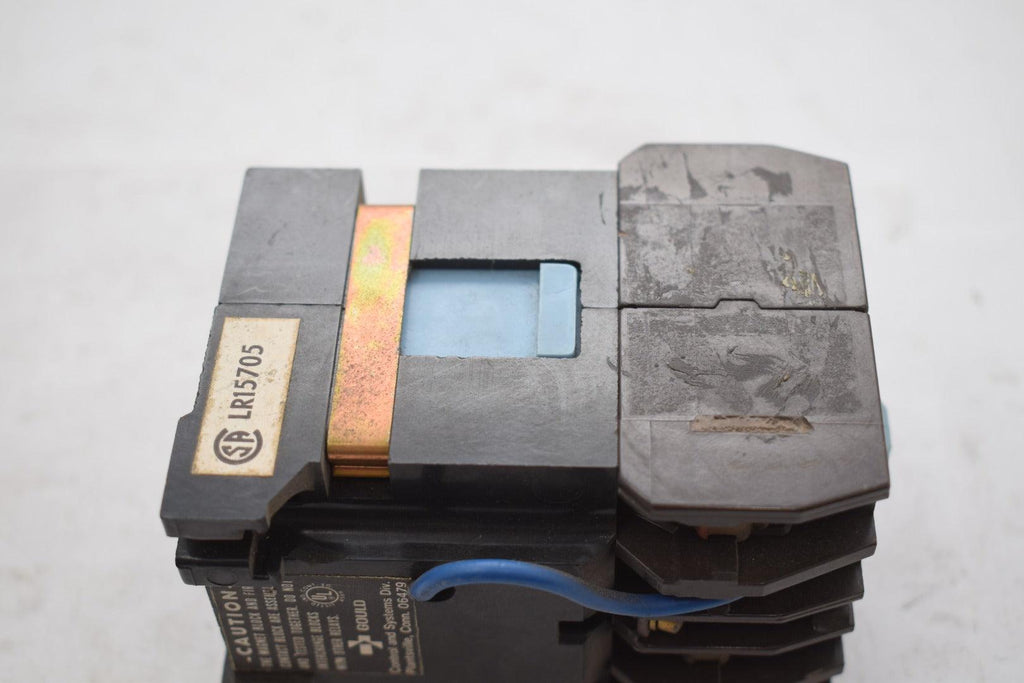 Gould ITE Control Relay With Contact Block 125VDC Coil Chipped