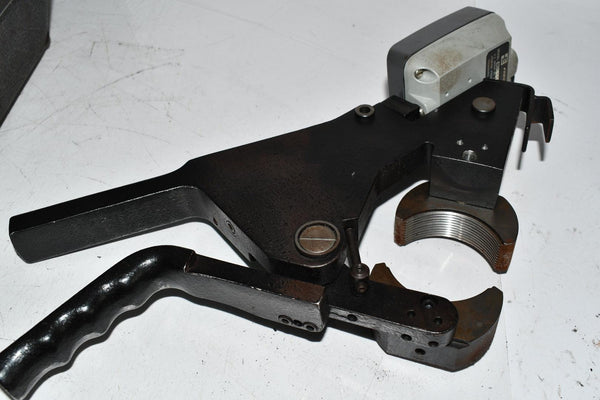 Johnson Gage 2.500-12 UN-2A Digital External Thread Gaging Comparator ...