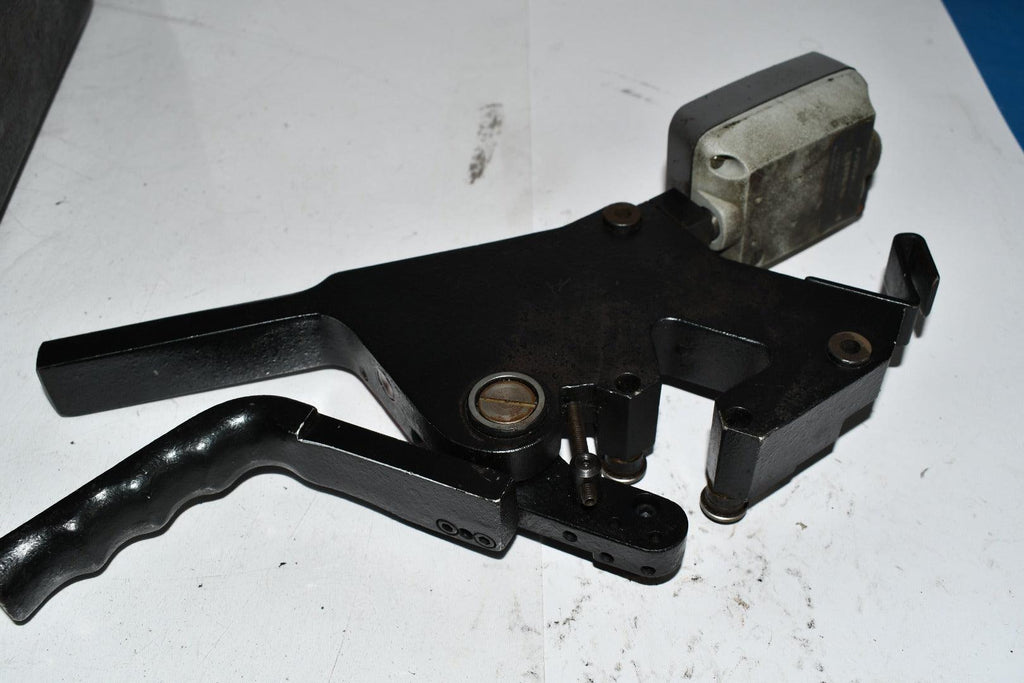 Johnson Gage M27 x 3.0 6g Digital External Thread Gaging Comparator In