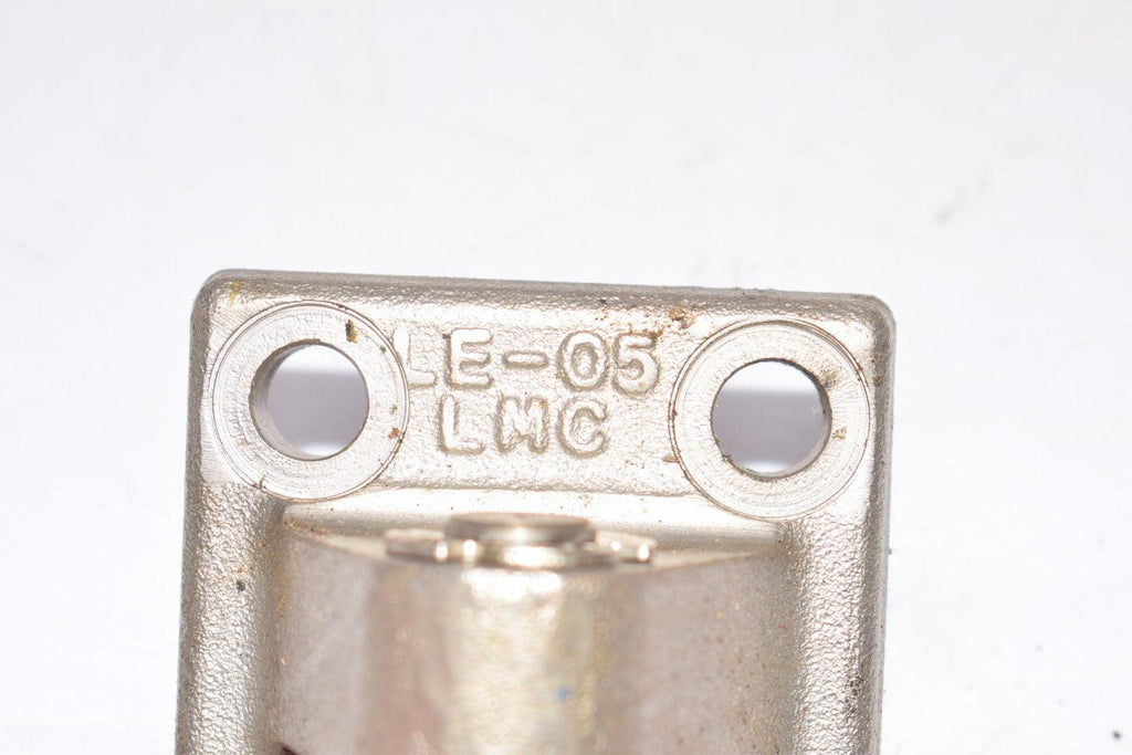 LMC LE-05 Eye Bracket Cylinder Mount 2-1/2'' W x 2'' H – VB Industrial ...