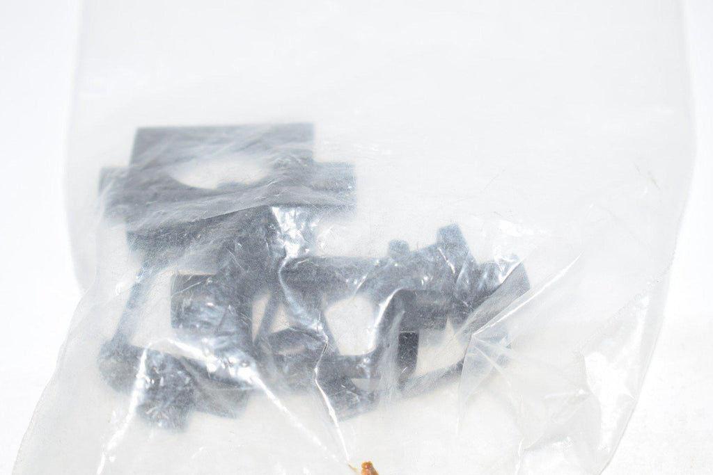 NEW 306-216 Beam Splitter Mount Condition_New, Lab