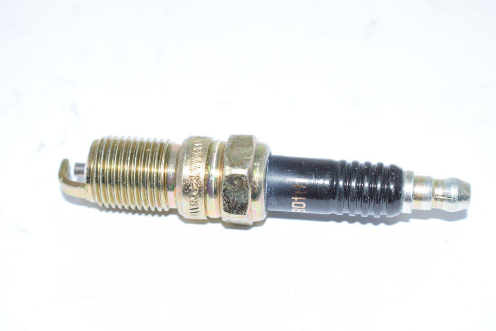 NEW Champion Truck Spark Plug 4408 – VB Industrial Supply