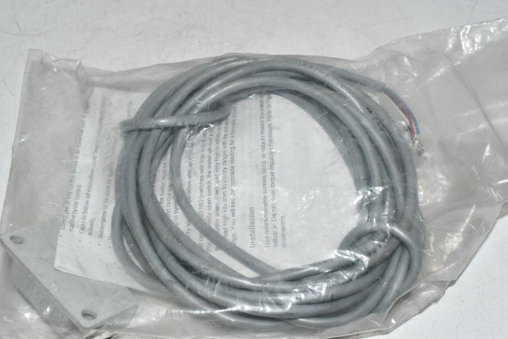 NEW Edwards Signaling Sentrol 341-B3T-12J Safety Switch Condition_New