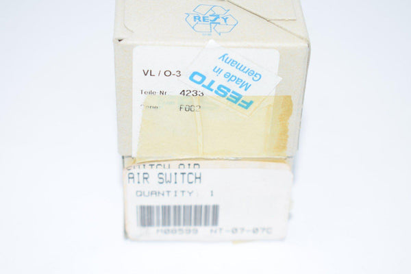 NEW FESTO 4233 VL/O-3-PK-3 PNEUMATIC VALVE