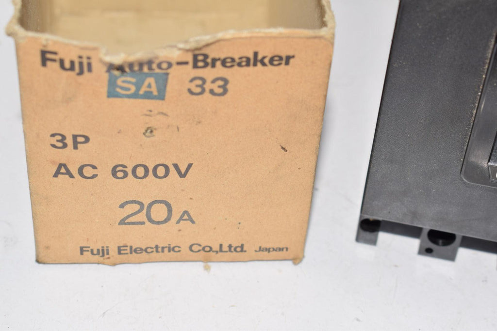 NEW Fuji Electric SA33 Circuit Breaker Switch 3 Pole 30A AC 600V