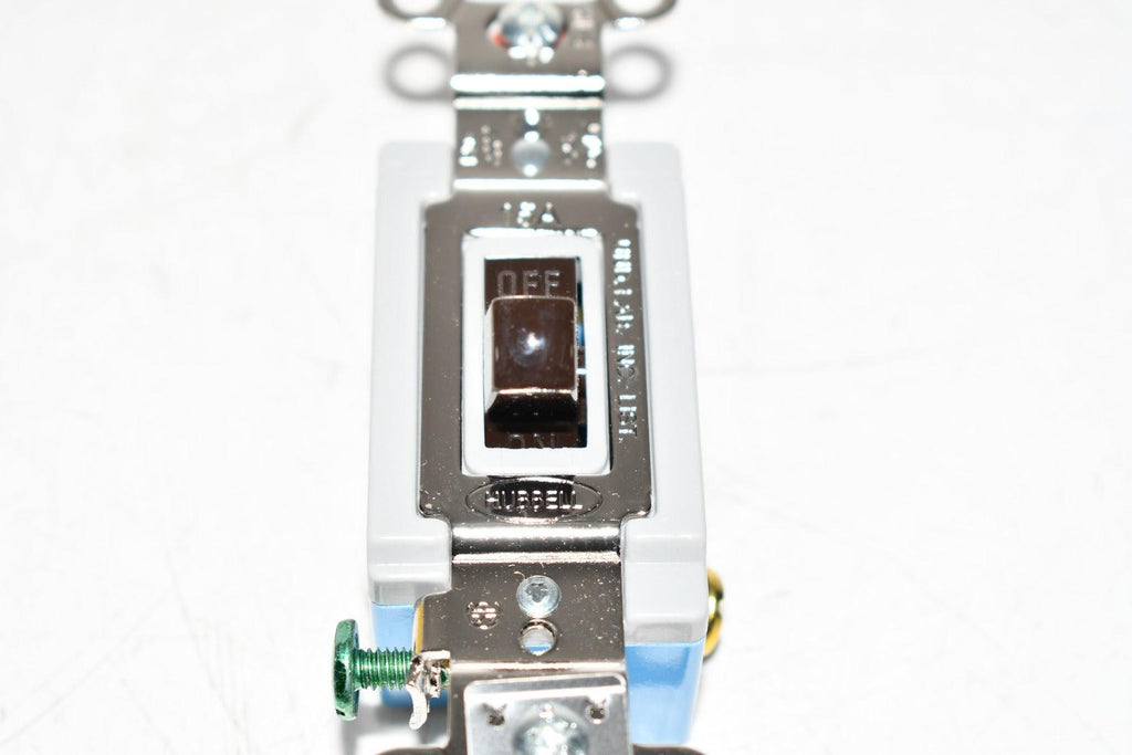 NEW Hubbell HBL1201 15A 120/277V SP Brown Toggle Switch. Extra Heavy D