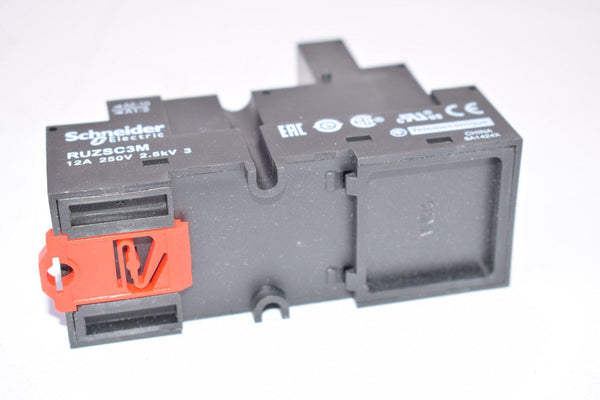 NEW Schneider Electric RUZSC3M, Relay Socket RUM Series 12A 250V – VB ...