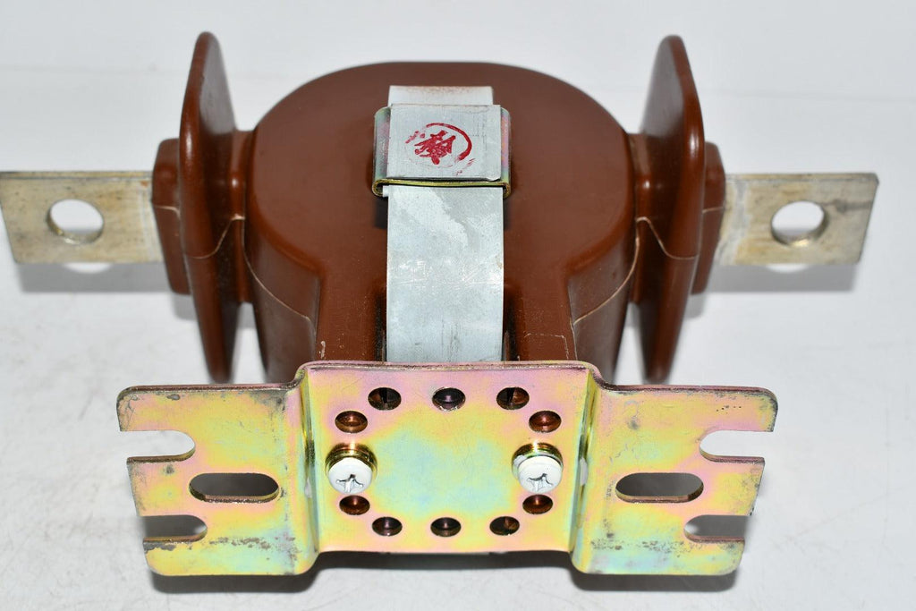 NEW TOSHIBA A-E6C RESIN MOLDED CURRENT TRANSFORMER 150:5 A 6.9kV 6A