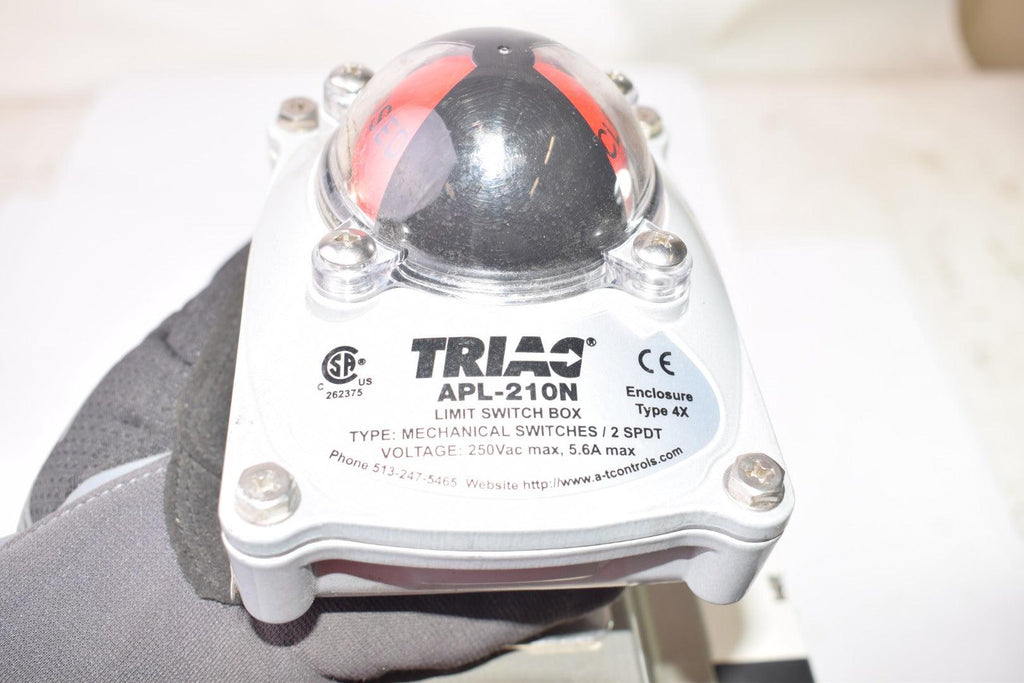 NEW TRIAC Controls APL-210N Limit Switch Series 22-TH 1000 PSI – VB ...
