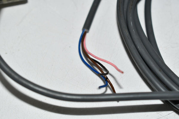 Omron E3F2-DS30C4 Reflective, Diffuse Optical Sensor 11.811'' (300mm)