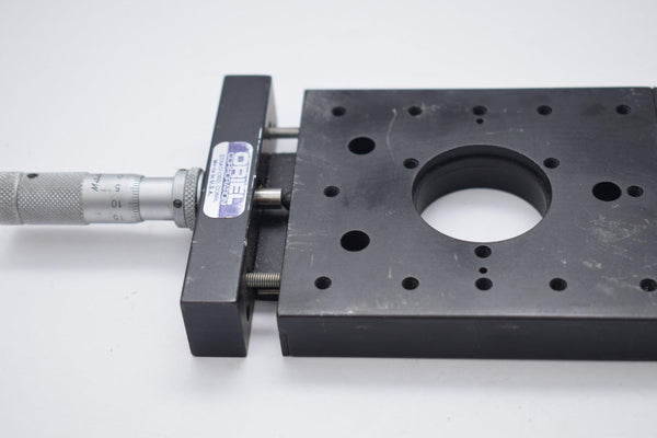 Oriel Linear Slide Stage Positioner 3-1/2'' x 3'' Mitutoyo Micrometer ...