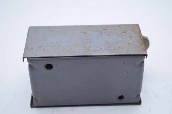 Square D 9001-B38 PUSH-BUTTON STATION STOP LOCKOUT STANDARD DUTY NEMA ...