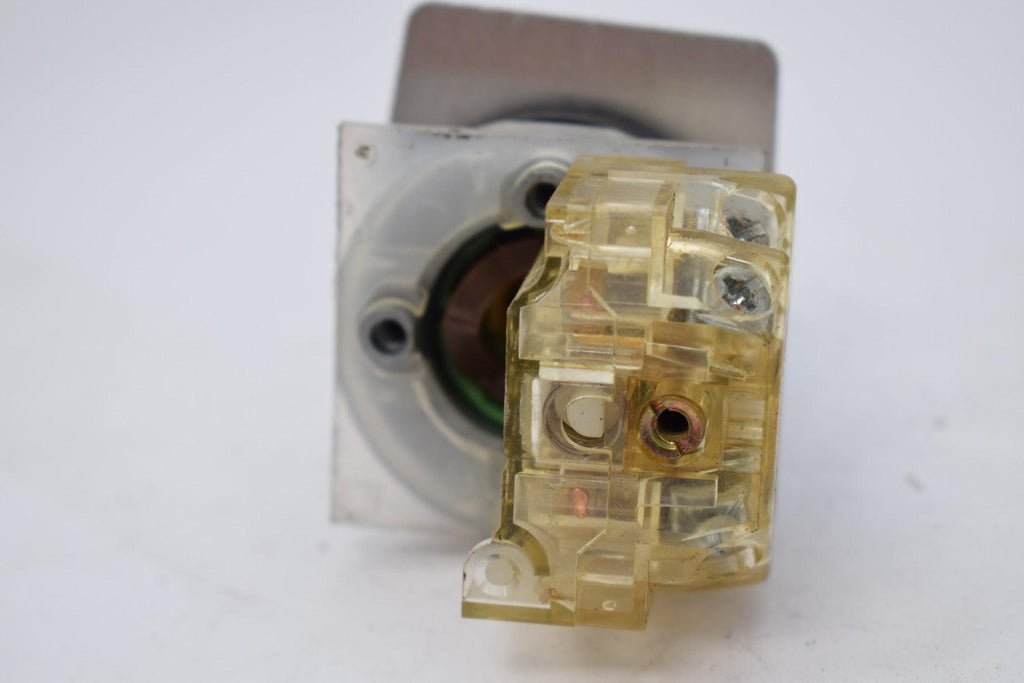 Square D Selector Switch with Contactor 2 Position W/ Face Plate