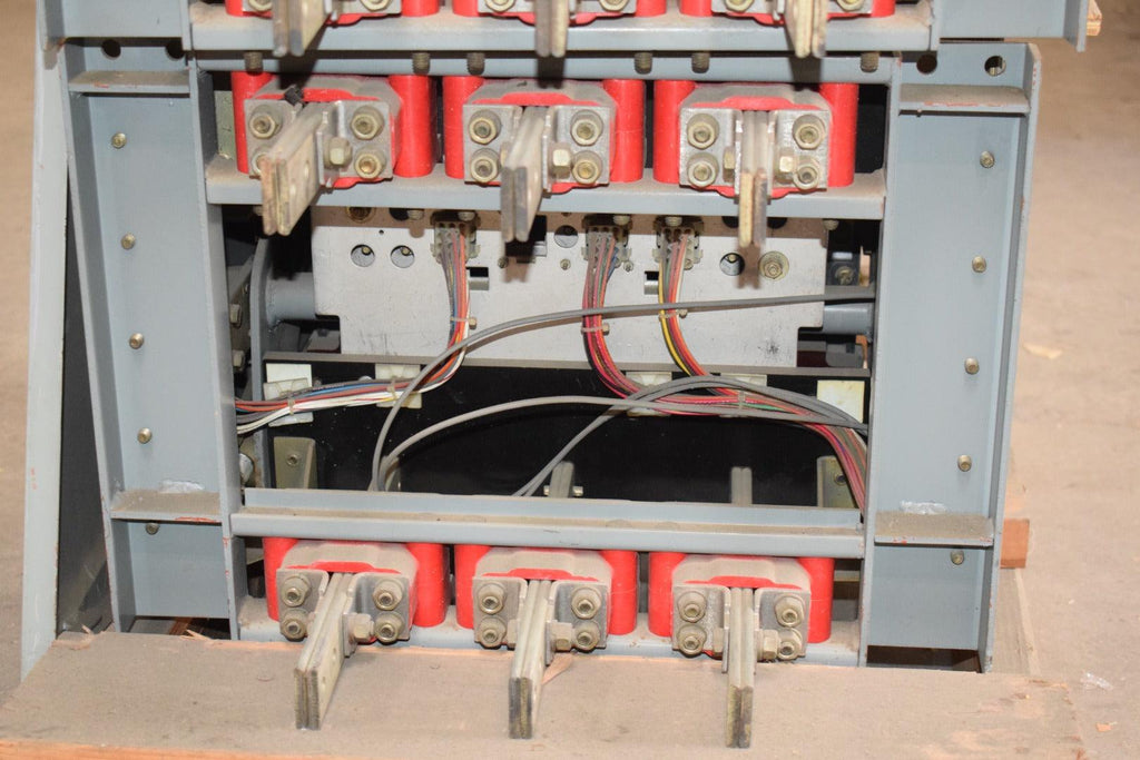 Westinghouse SPB 100 Systems Pow-R-Breaker 3 Pole 800 AMP Frame 50/60